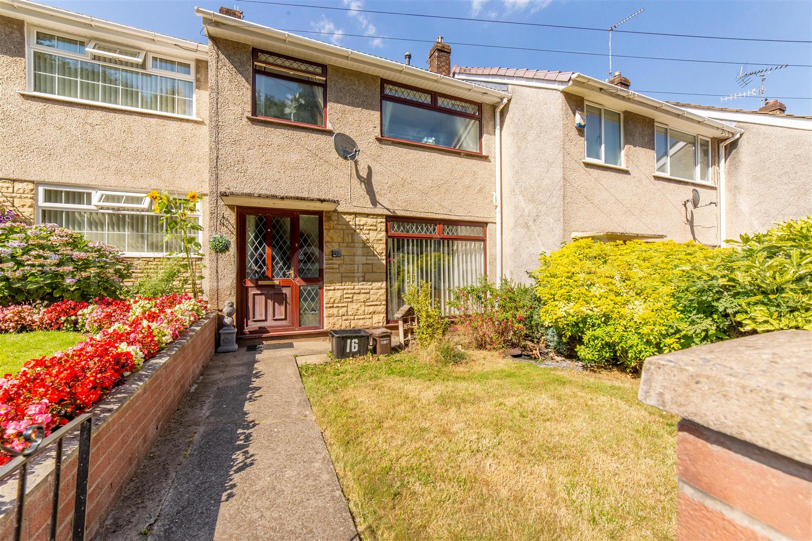 One2One Estate Agents covering Cwmbran & Pontypool in Torfaen